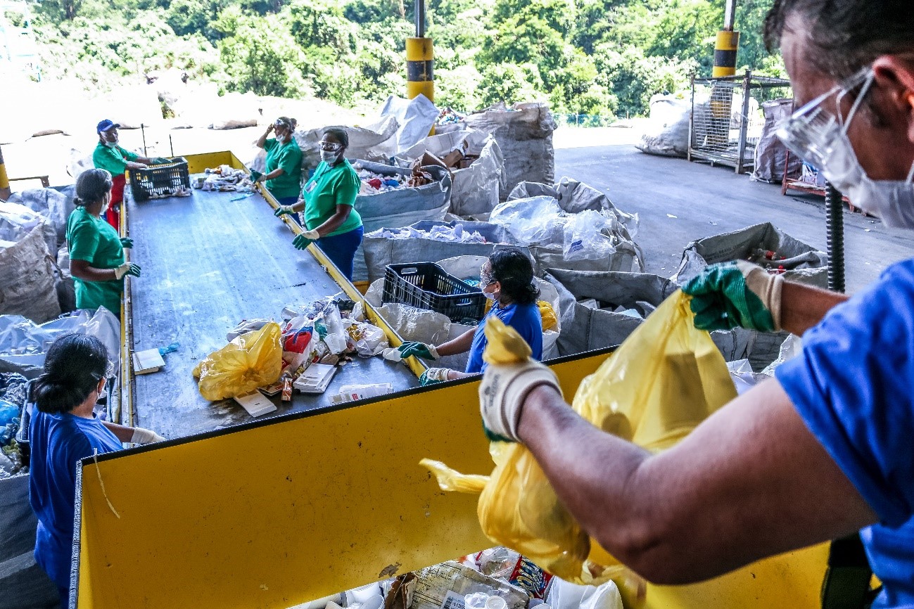 Via destaca Reviva, maior programa de reciclagem do varejo no Brasil ...